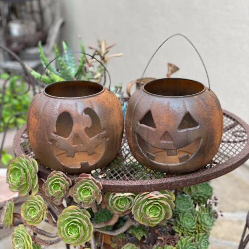 DIY Faux Rust Paint Pumpkin Buckets - The Happy Farmhouse